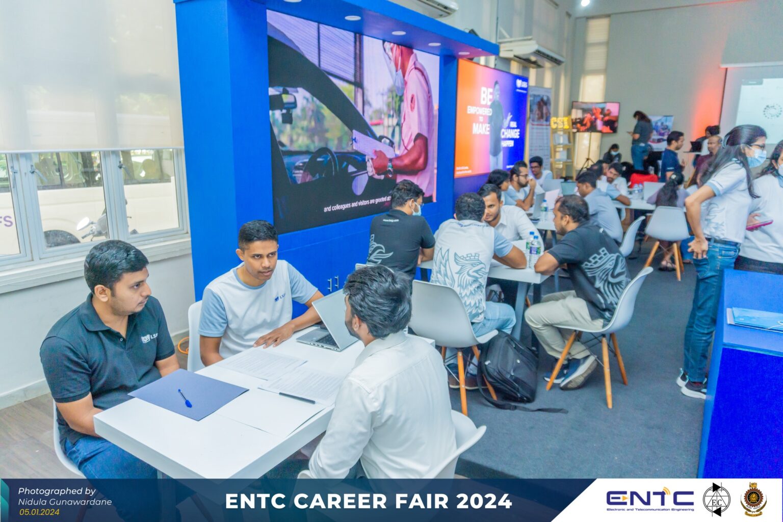 University of Moratuwa’s ENTC Undergraduates Shine at 2024 Carrier Fair ...